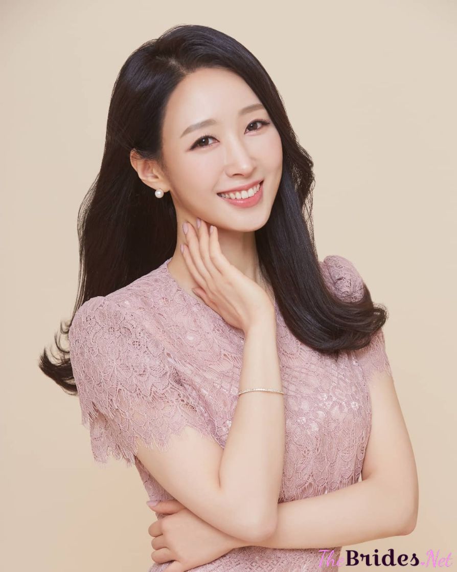 Korean Brides: Find Single Korean Women for Marriage