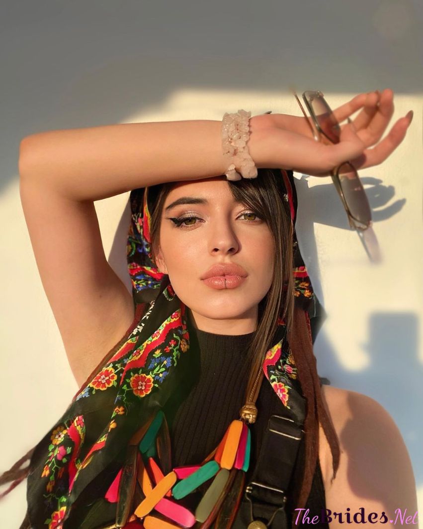 Romanian Brides: Meet Romanian Girls for Marriage