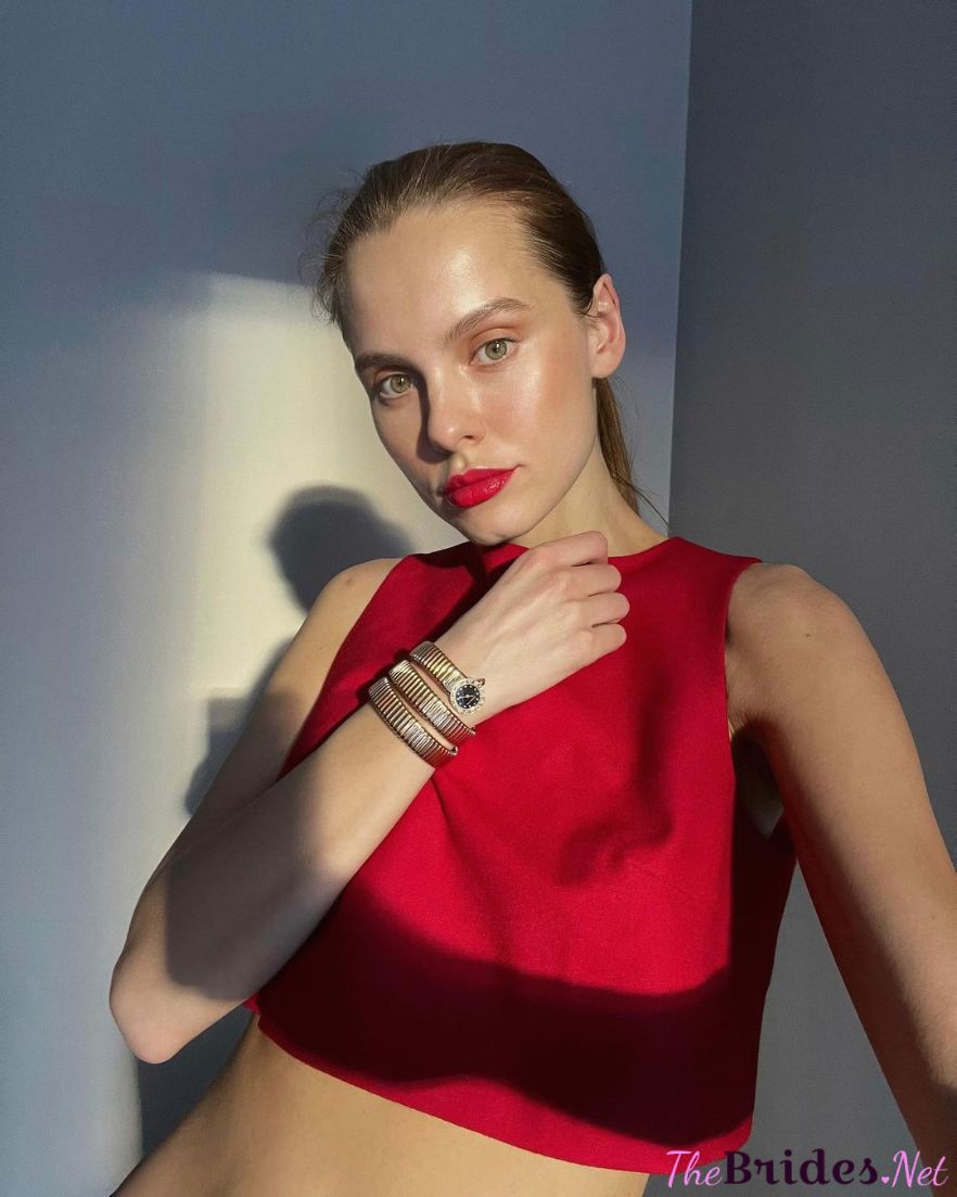 Russian Brides: Find Single Russian Girls for Marriage