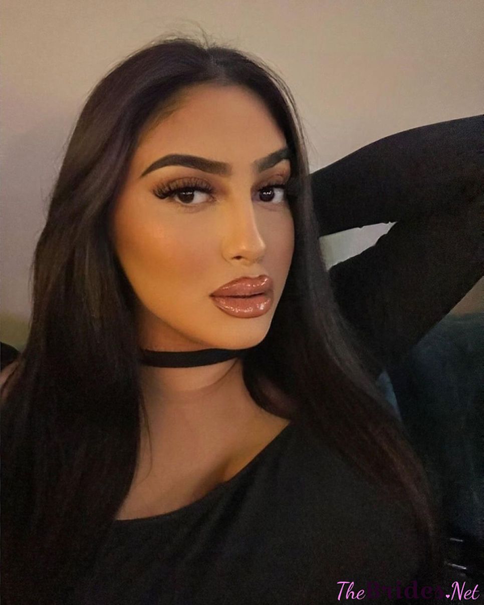 Turkish Brides: How to Find Turkish Women for Marriage